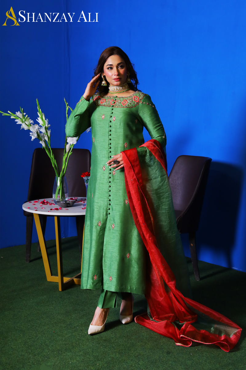 Shanzay Ali – Unlash you style with us